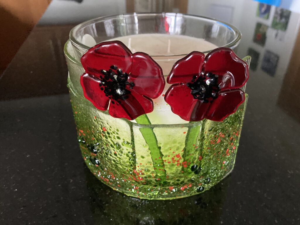 Poppy candle curve – Glowing Glass